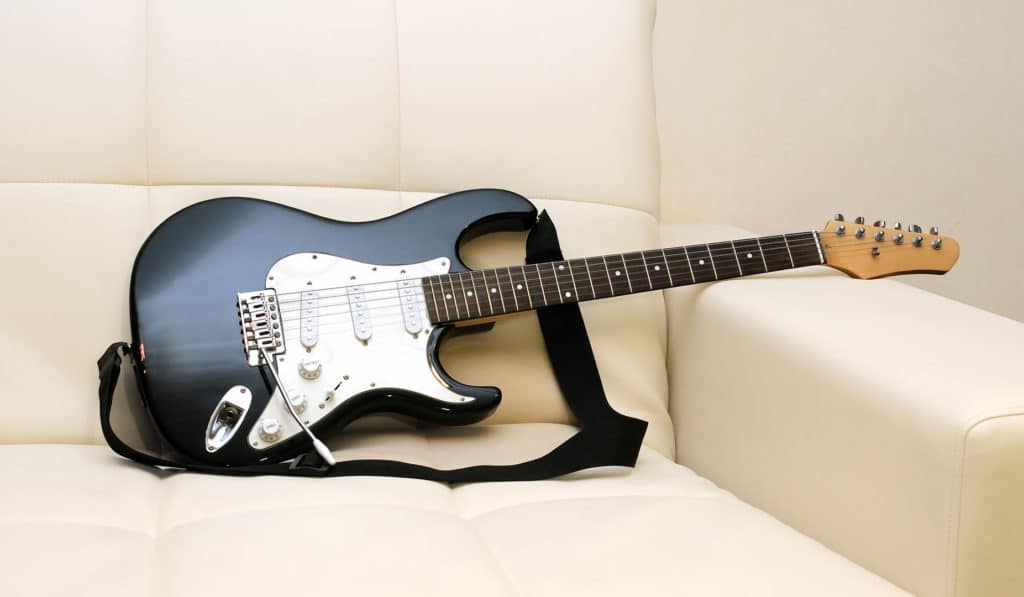Best Strat Tremolo Bridge Replacement - Audio MAV